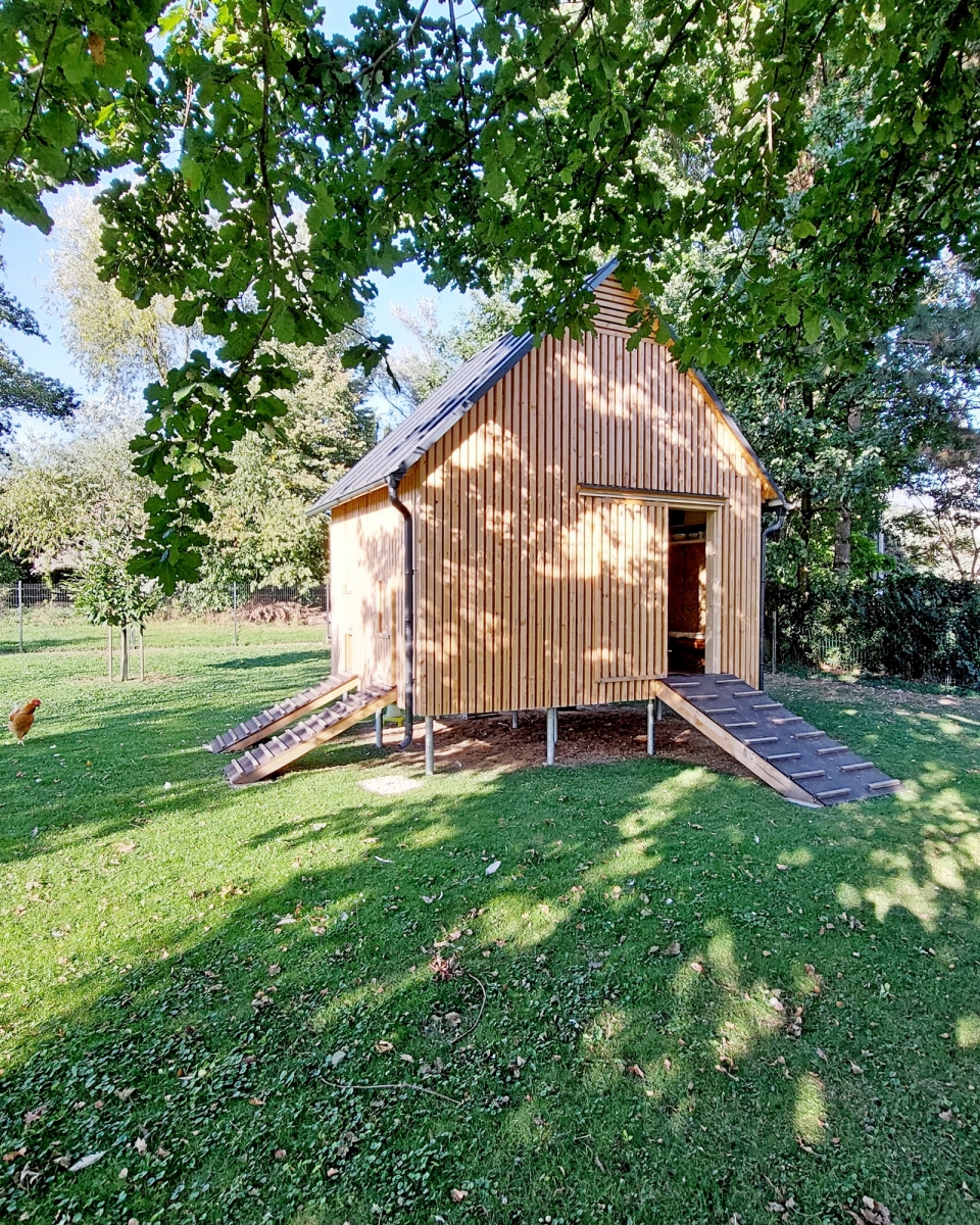 archiweb.cz - Kurník a husník