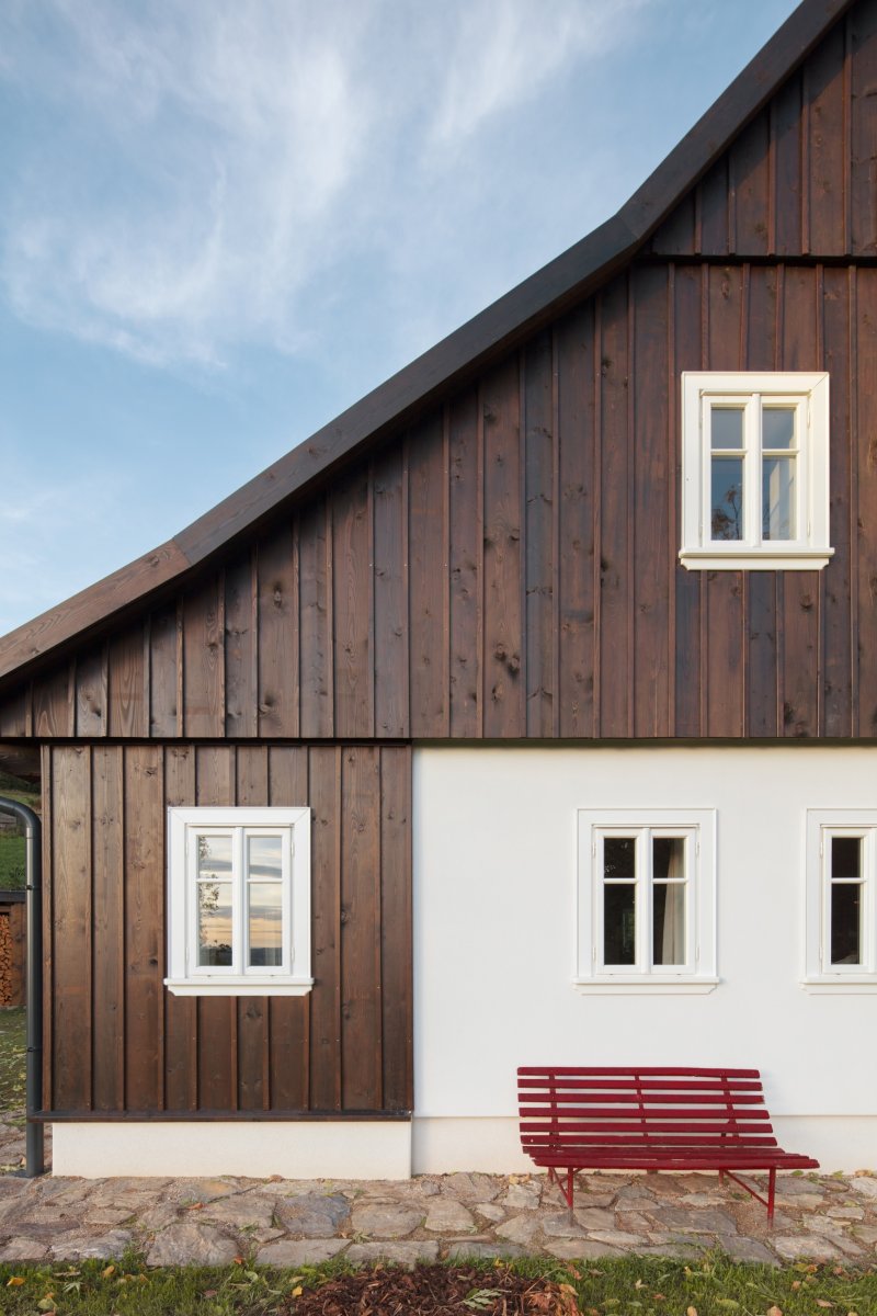 archiweb.cz - Chaloupka Dvě sestry
