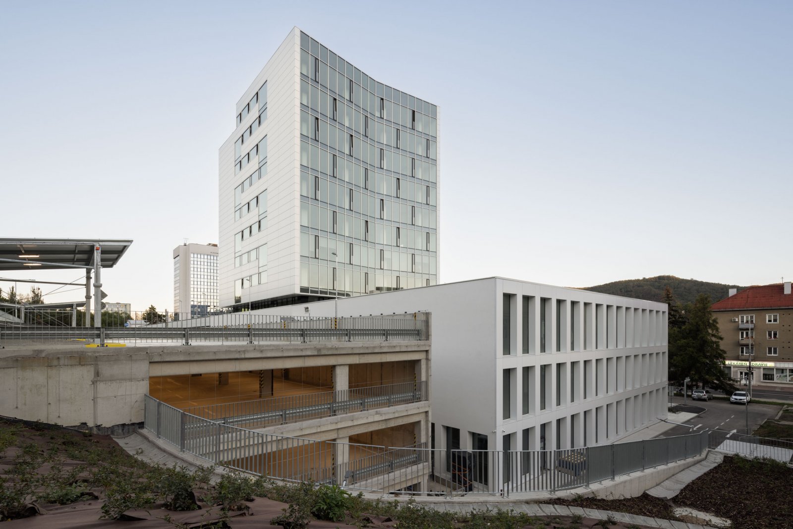 archiweb.cz - Interpolis Office Center