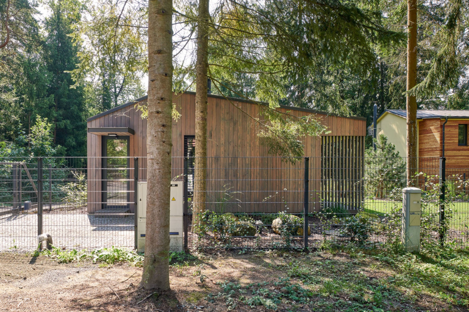 archiweb.cz - Chata v lese