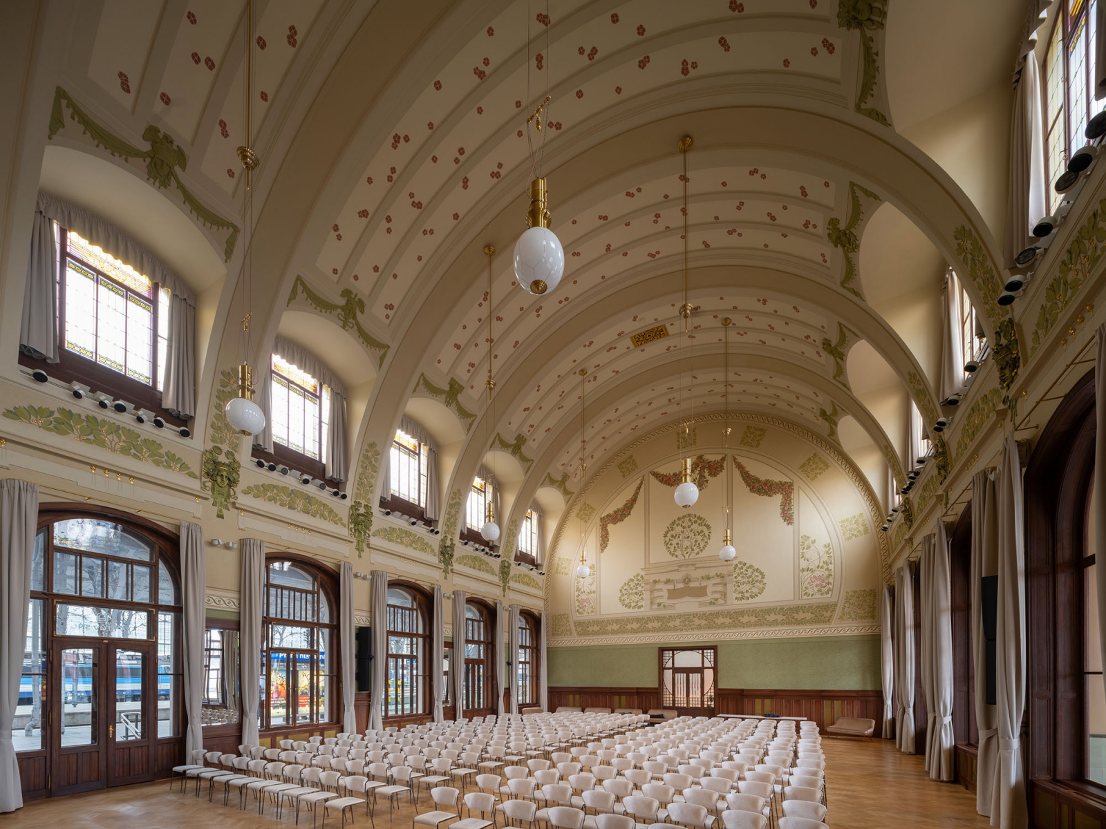 archiweb.cz - Reconstruction of the northern wing of the Fanta building