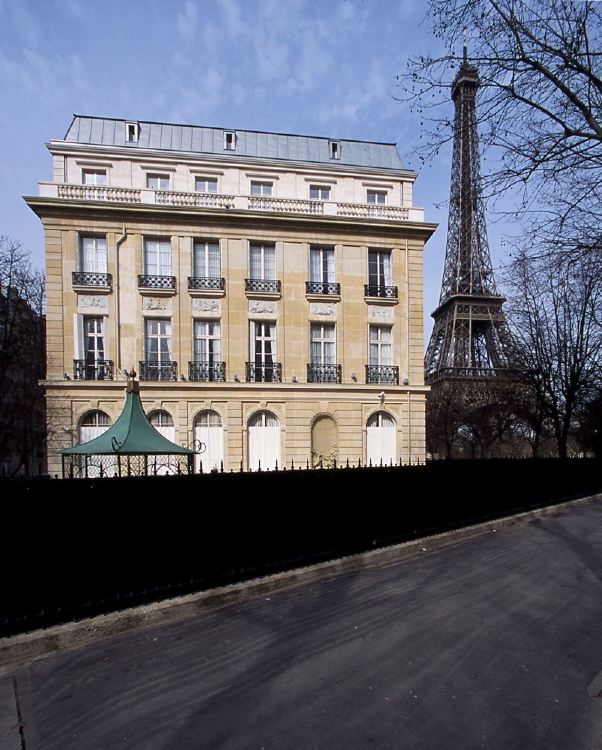 archiweb.cz - Paris Embassy - Reconstruction, annex, interior