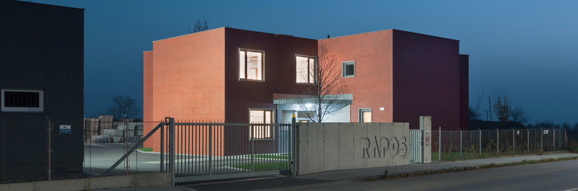 archiweb.cz - Rapos office building