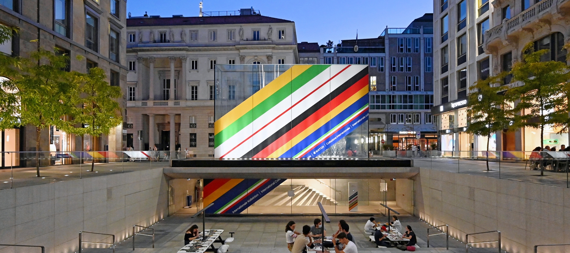 archiweb.cz - Milan Apple Store
