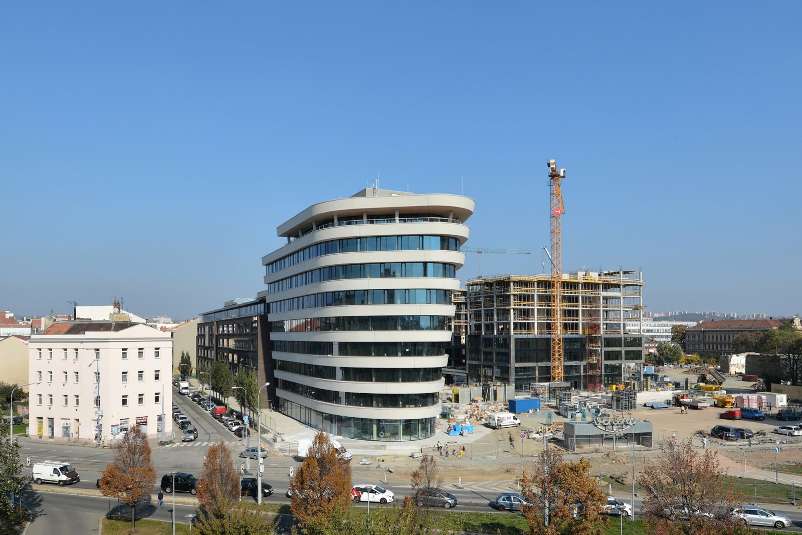 archiweb.cz - CTP dokončila první fázi výstavby Vlněny